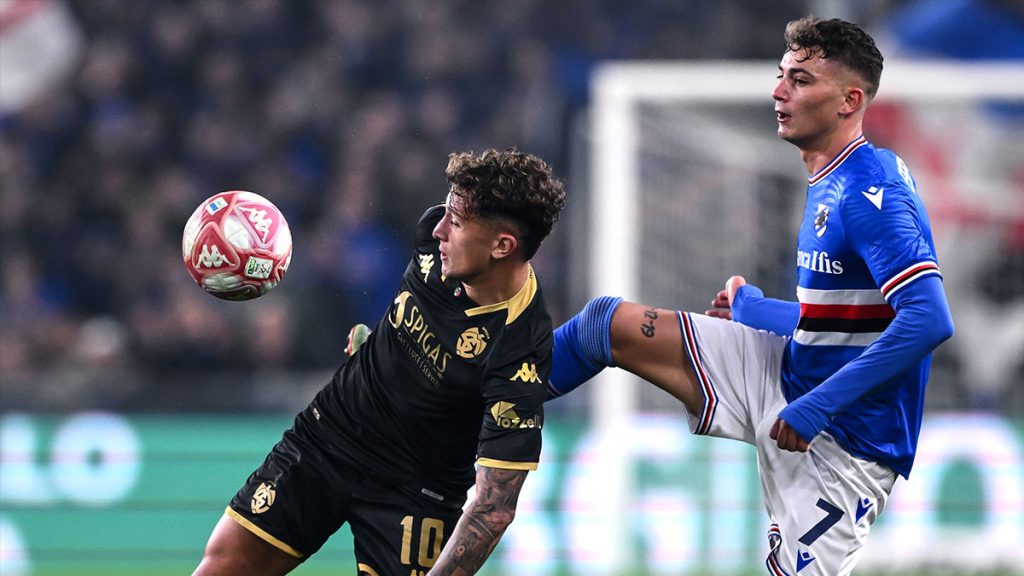 Sampdoria, Esposito: «Avversari per 90 minuti. Fratelli per sempre» Sampdoria, Esposito: «Avversari per 90 minuti. Fratelli per sempre»